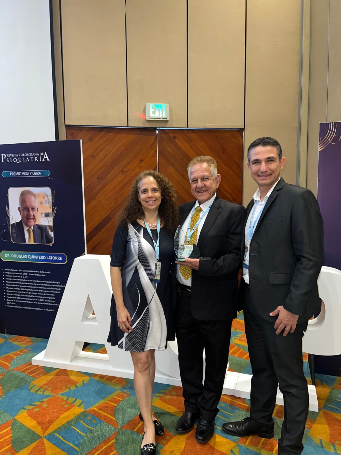 Retired UIS professor received the Vida y Obra 2024 award for his ...